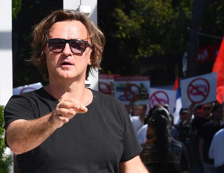 Vlasnik TV Pink najavio ukidanje rijalitija "Zadruga" na preporuku Vučića